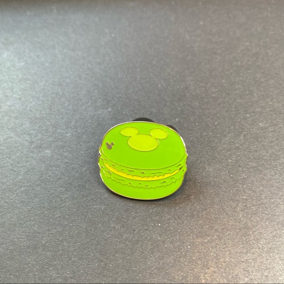 Disney | Other | Disney Pin 5 For 5 Or 5 Each Green Mickey Mouse ...